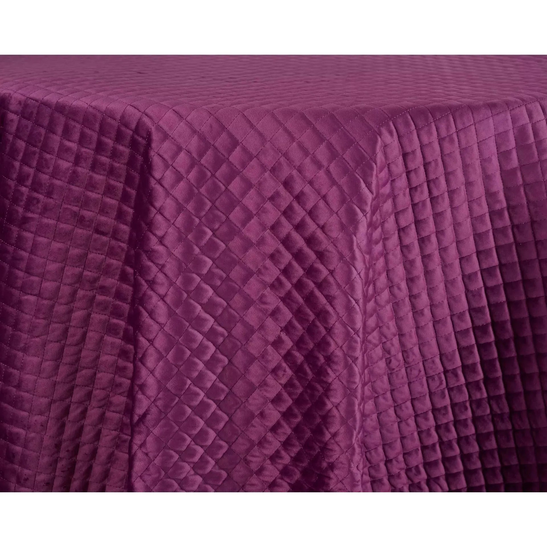 Quilted Velvet Plum Tablecloth – Linen Loft
